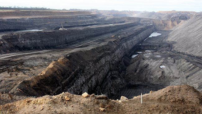 In pictures: Moranbah and mining | SBS News